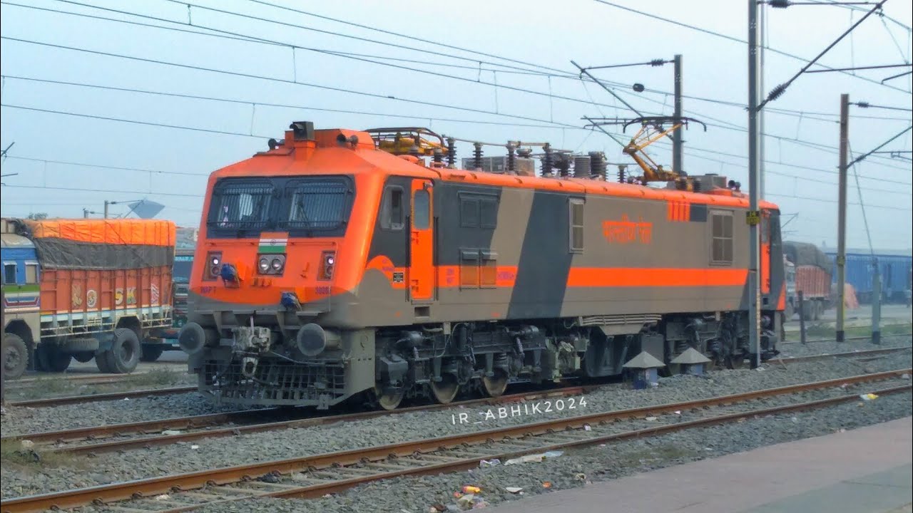 Dangerous WAP7 Rajdhani+Duronto+Shaktipunj+Gitanjali+Vibhuti 130Kmph ...