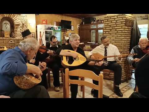 ΤΣΟΛΙΑΣ ΒΛΑΧΙΚΑ - YouTube