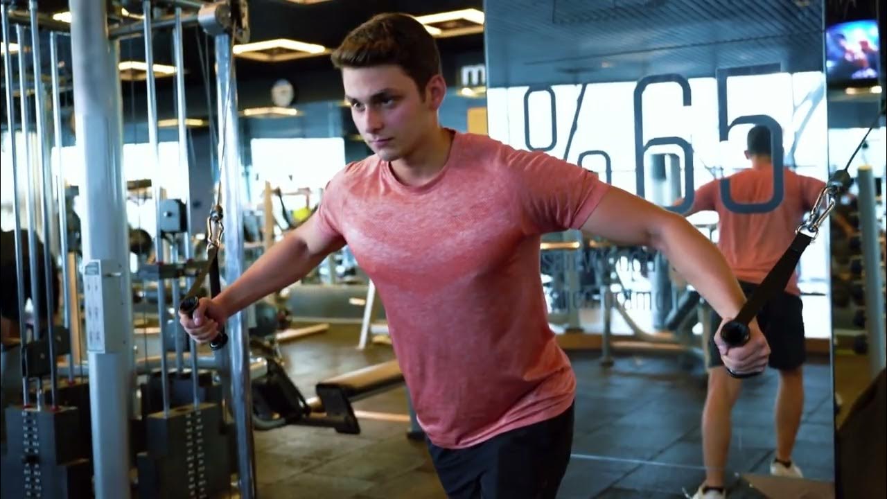 Cara Melakukan Gerakan Cable Cross Over yang Baik dan Benar - YouTube