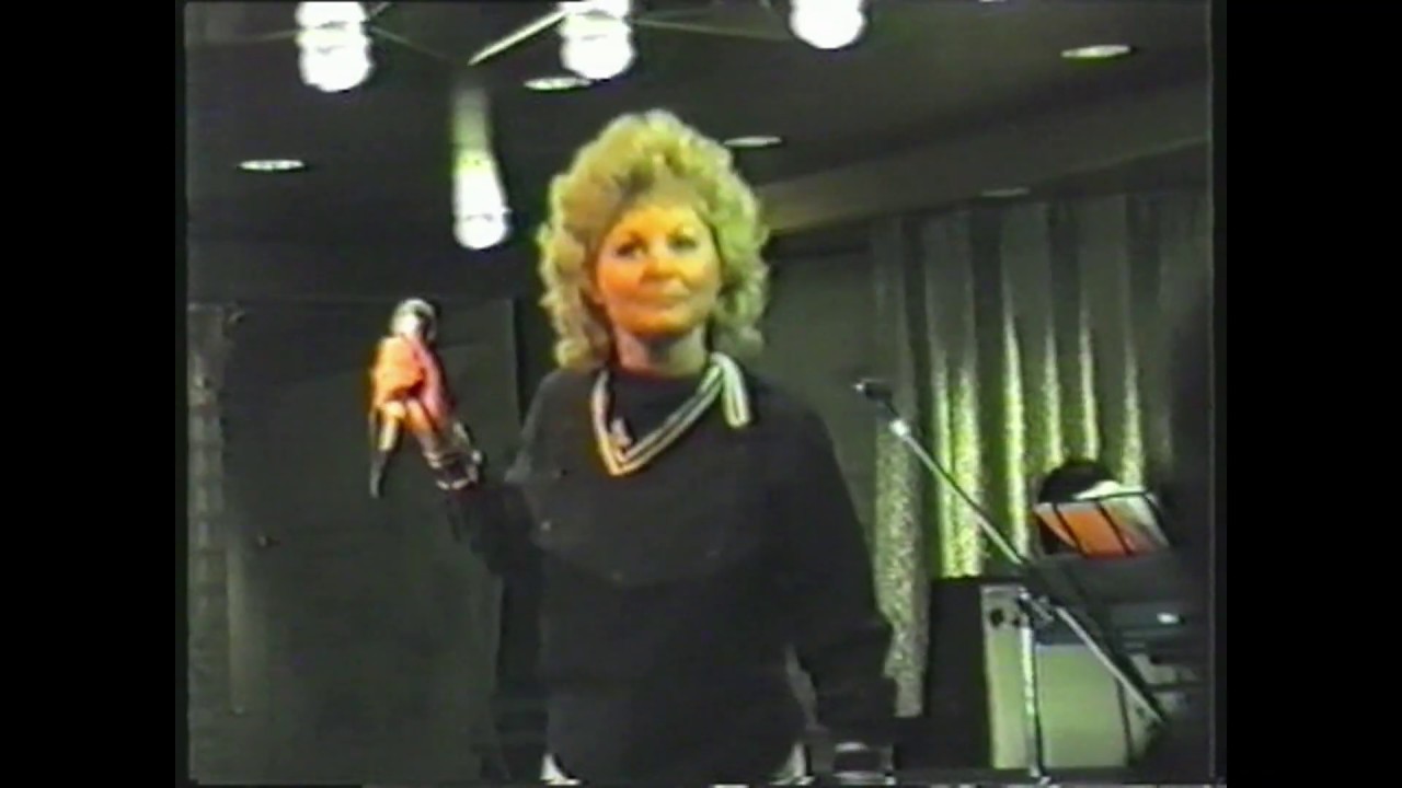 Christa Haas "Ja , wer das weiß" - YouTube