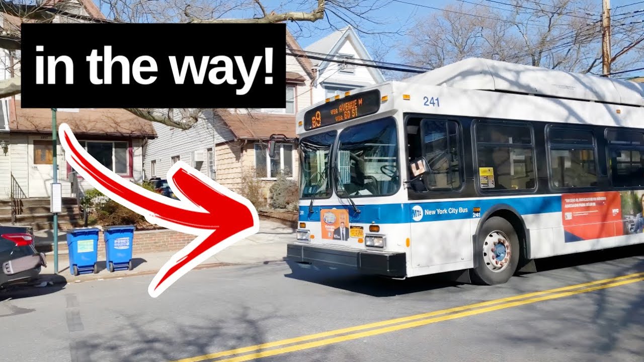 Man Honks Car Horn At City Buses For These Reasons.. - YouTube