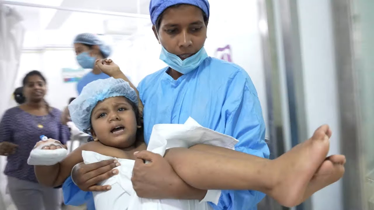 3 Year Old Girl strong Anesthesia before surgery - YouTube