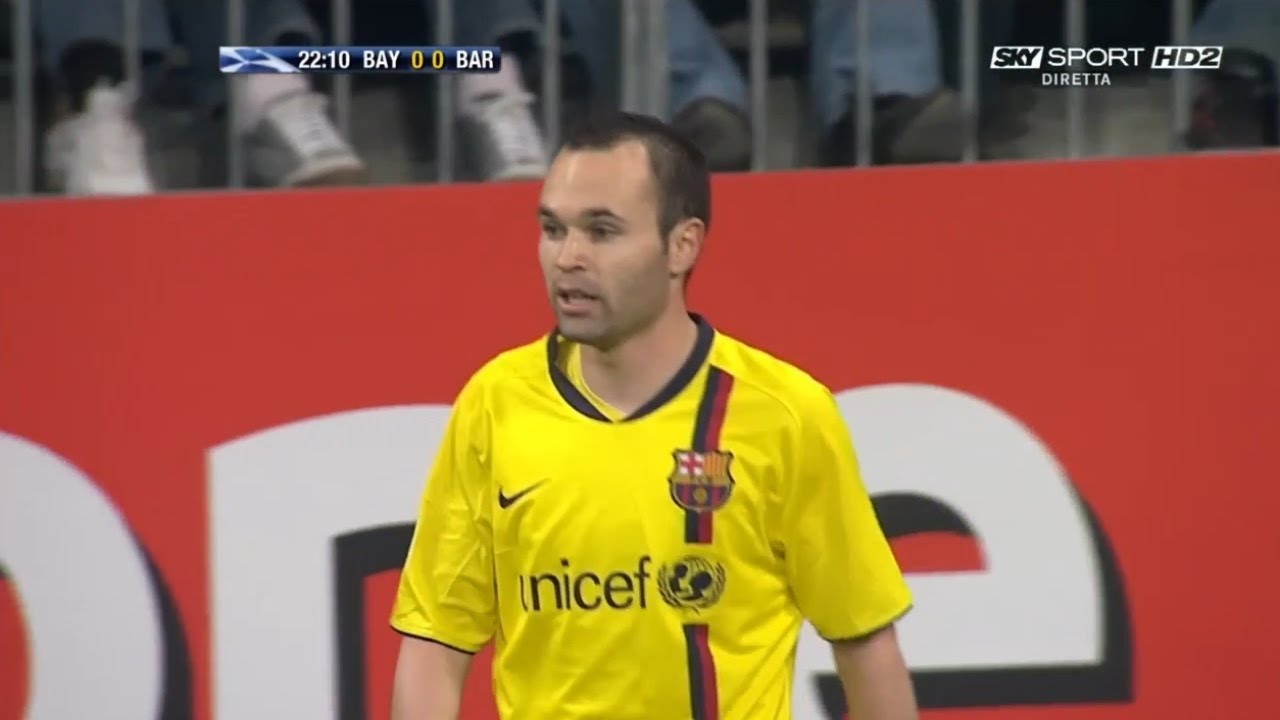 Andrés Iniesta vs Bayern Munich (UCL) (Away) 08-09 HD 720p - YouTube