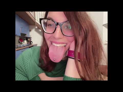 Girl Long Tongue Challenge 77