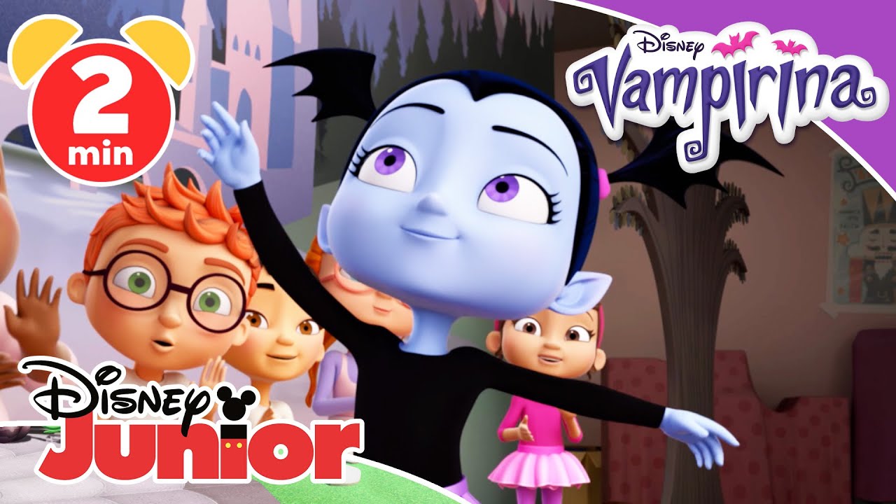 🐱 Vampirina - Clip: Vampirglück | Disney Junior - YouTube