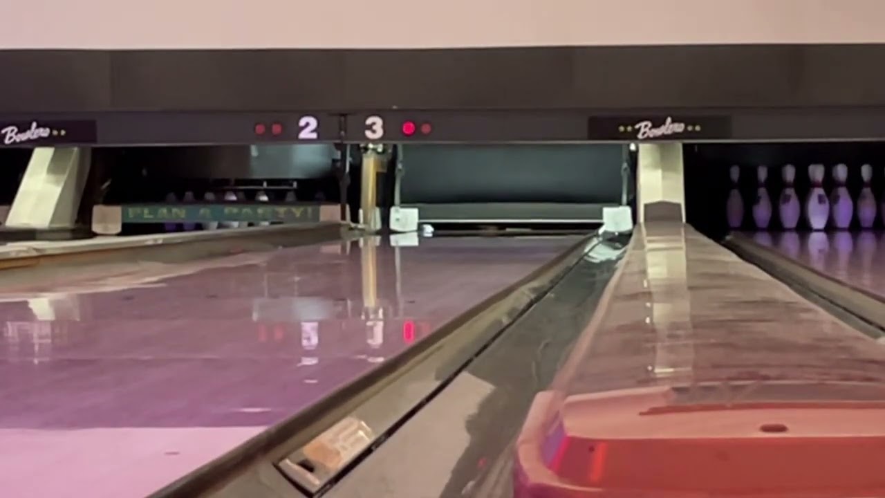 Bowlero Brunswick A 2 Full Game - YouTube