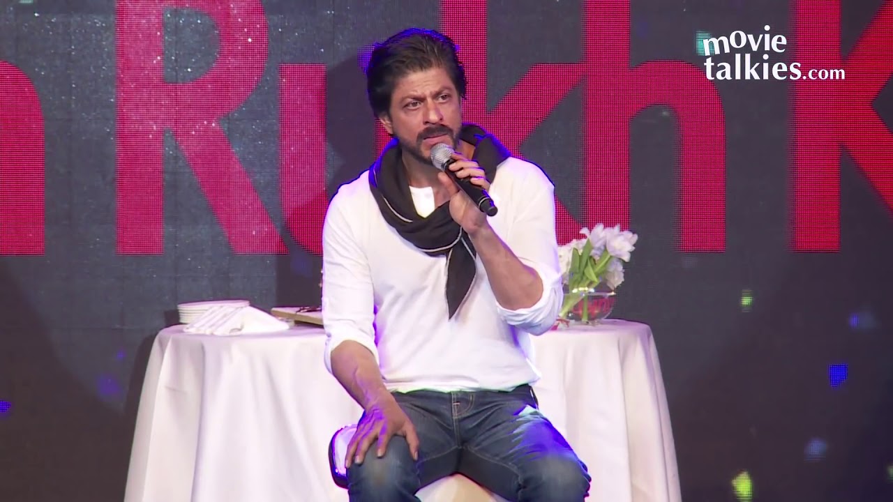 Signature pose srk..## - YouTube