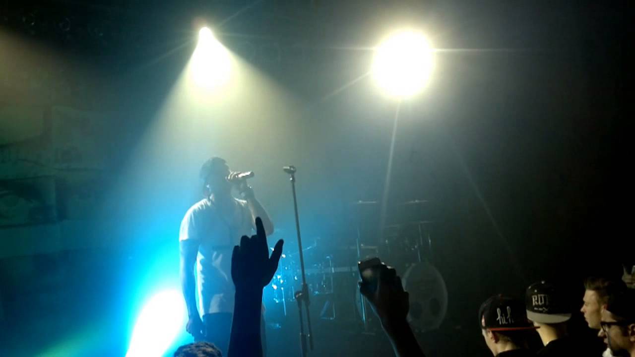 Raf 3.0 - Letzter Song // Raf 3.0 "Hoch2" Tour // 1.12.13 Rosenhof ...