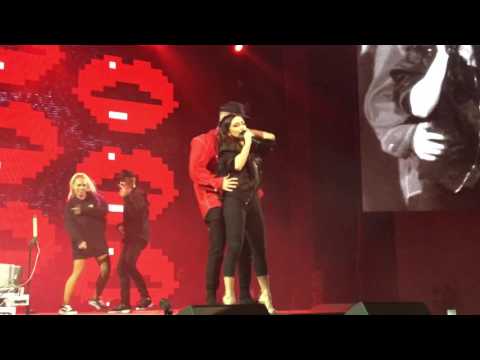 Егор Крид & Molly- Если ты меня не любишь ( Crocus City Hall сольный концерт 07.03.2017)