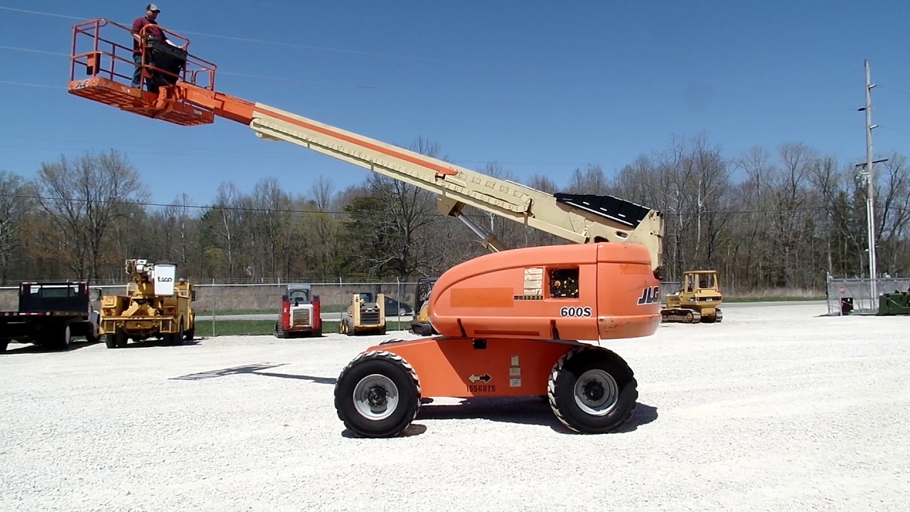 2004 JLG 600s 60 Ft man lift C&C Equipment - YouTube