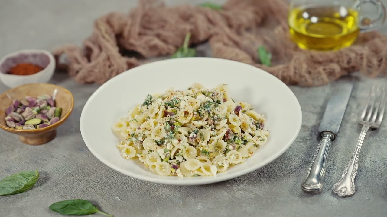 Girit Ezmeli Filiz Fiyonk Makarna - YouTube