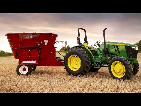 Jaylor 5150 TMR Mixer Dairy Ration Demo