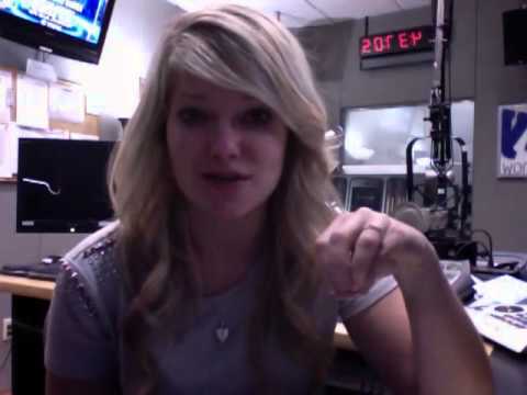 World's Biggest Small Group with Joy Summers - YouTube