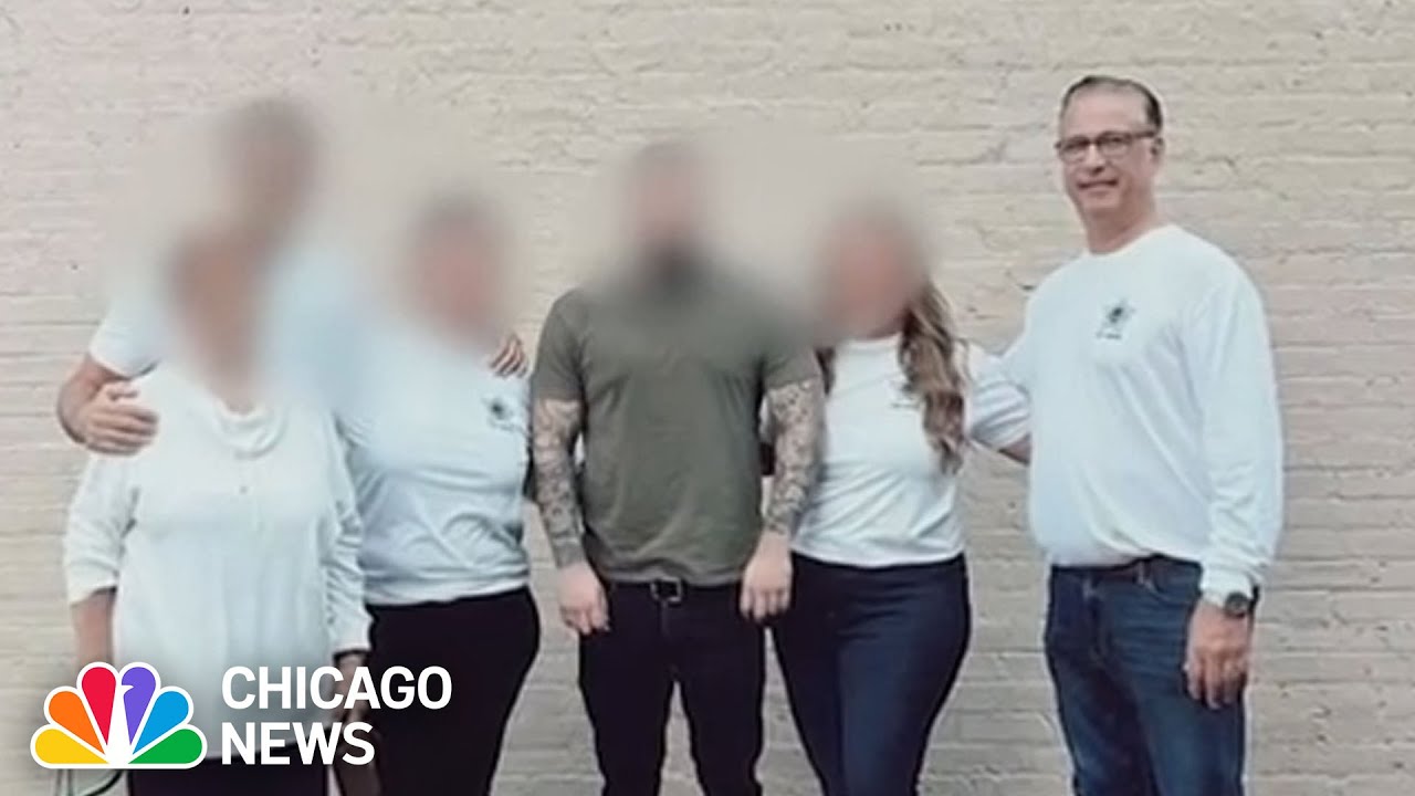 Workers ATTACKED in large fight at Chicago restaurant, police say - YouTube