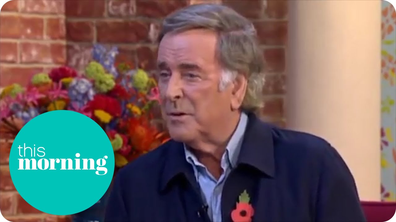 Terry Wogan Looks Back On His Career | This Morning - YouTube