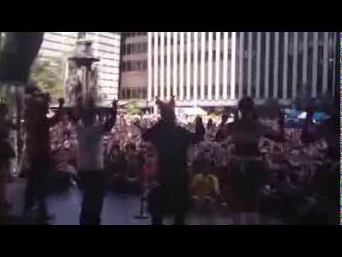 George Takei leads World's Largest Chicken Dance! - YouTube