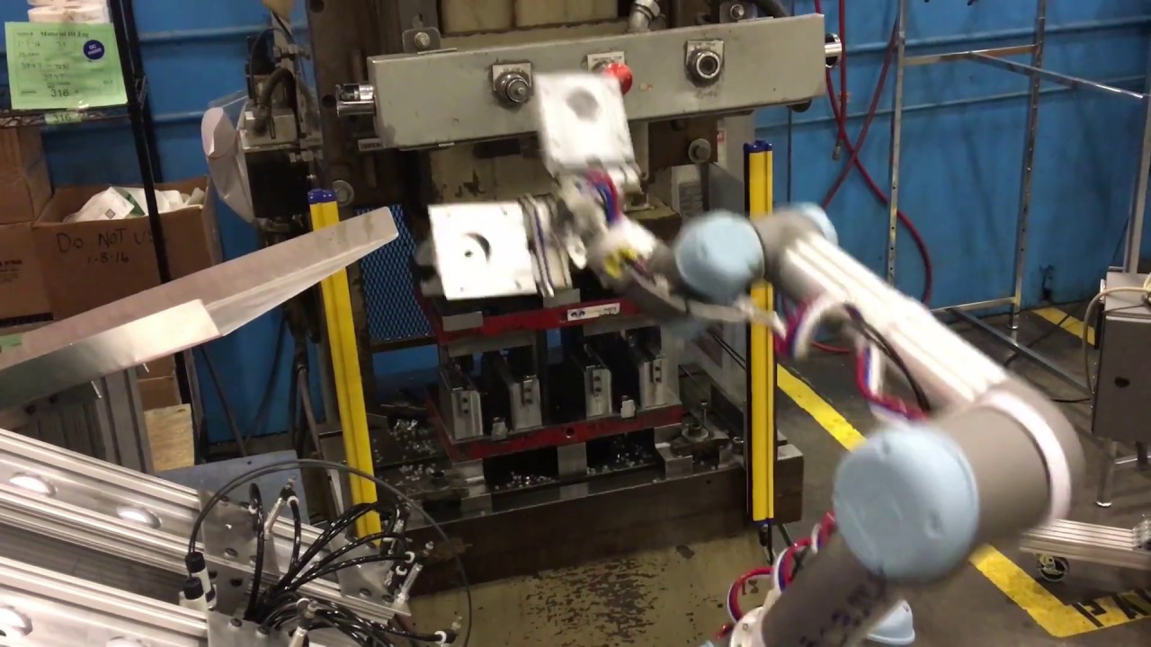 Utilizing Robots for Aluminum Extrusion Fabrication - YouTube