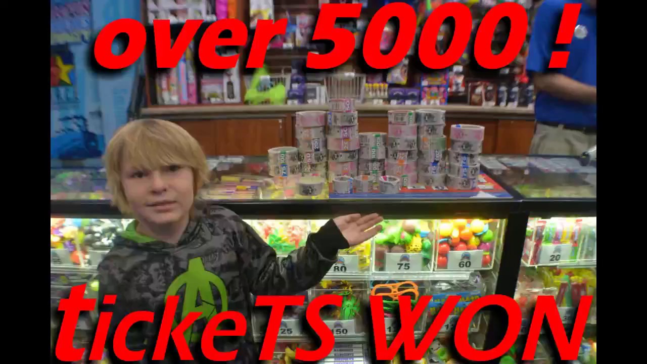 WON OVER 5000 TICKETS AND 18 WINS IN A ROW ON A CLAW MACHINE AT ARCADE ...