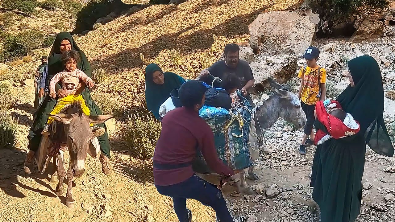 Re-migration of the Batoul family to the nomadic camp - YouTube