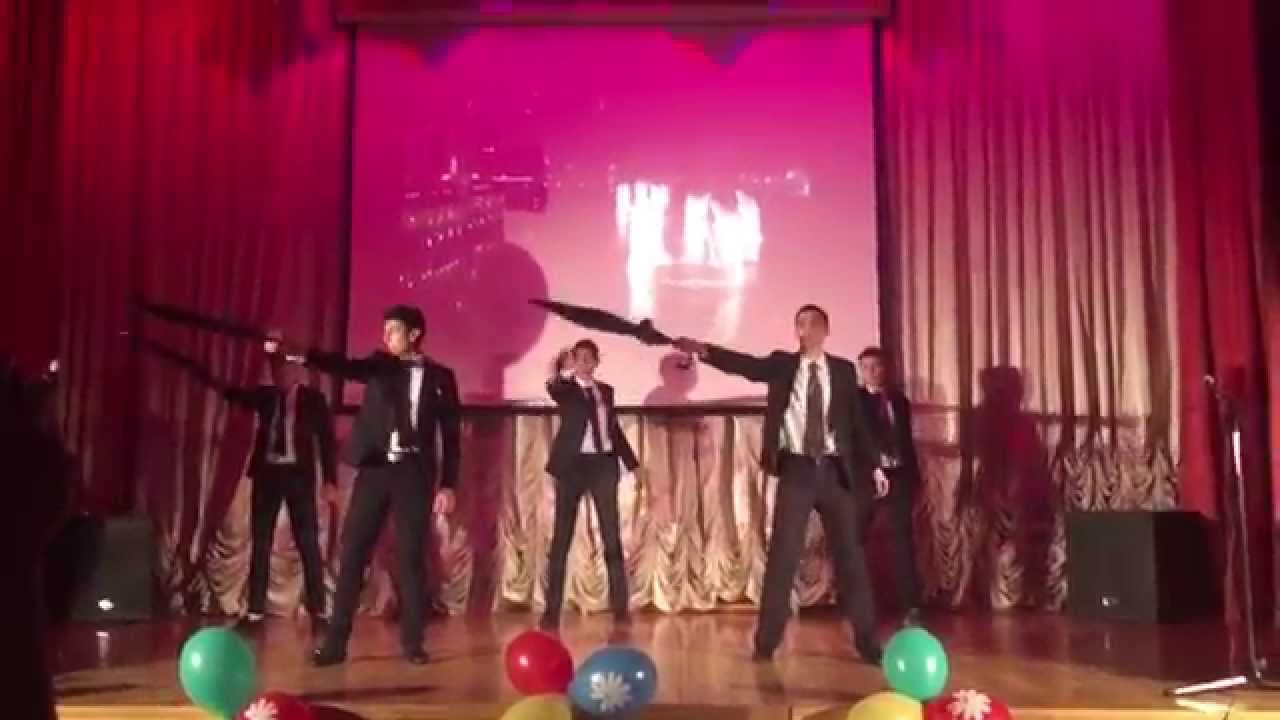 It's raining men. Dance - YouTube