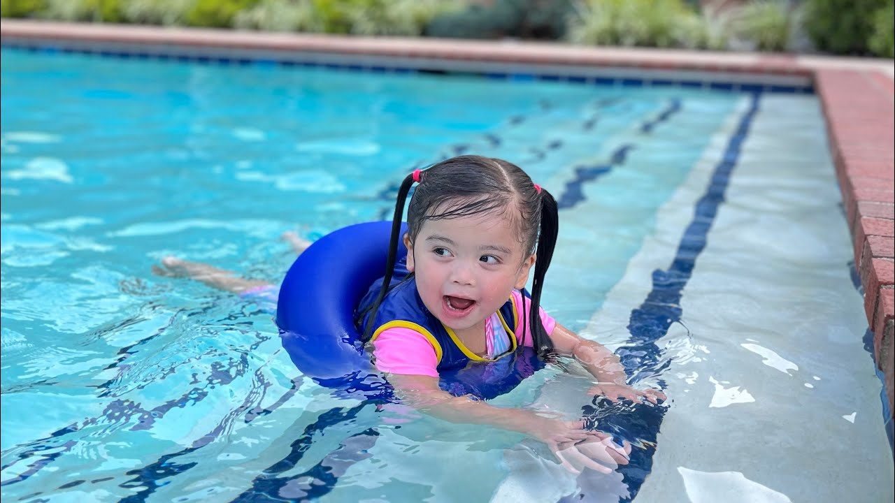 Swimming time!! 💛 - YouTube