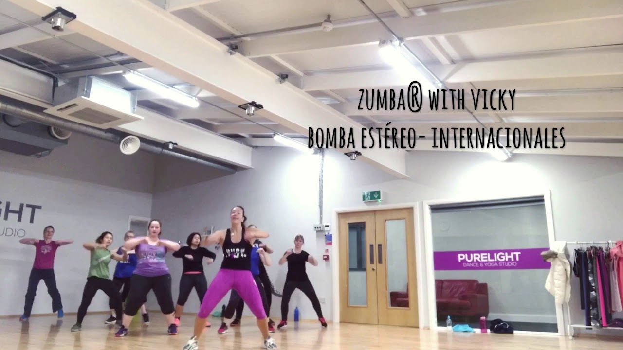 ZUMBA/ Bomba Estéreo- Internacionales / ZUMBA® with Vicky - YouTube