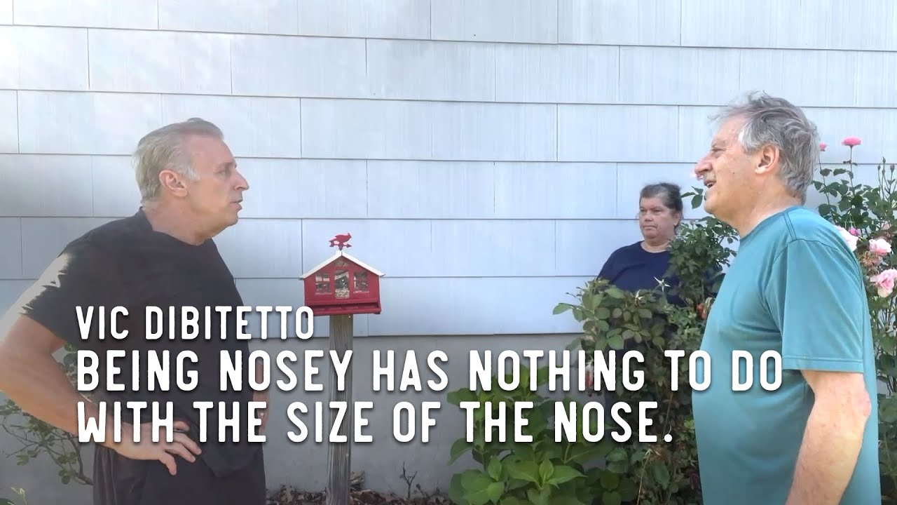 Being nosey has nothing to do with the size of the nose. - YouTube