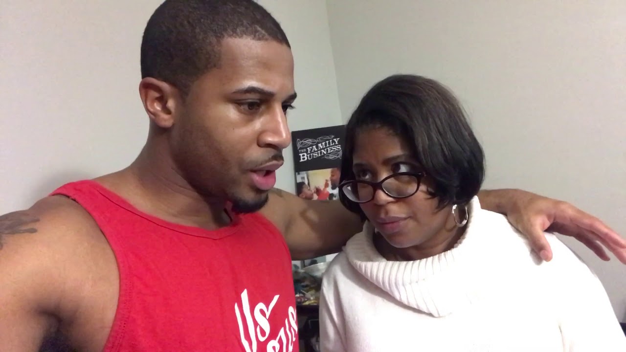 The Ellises: Vlog 031 - Kay Water Broke! It’s Home Birth Time. - YouTube