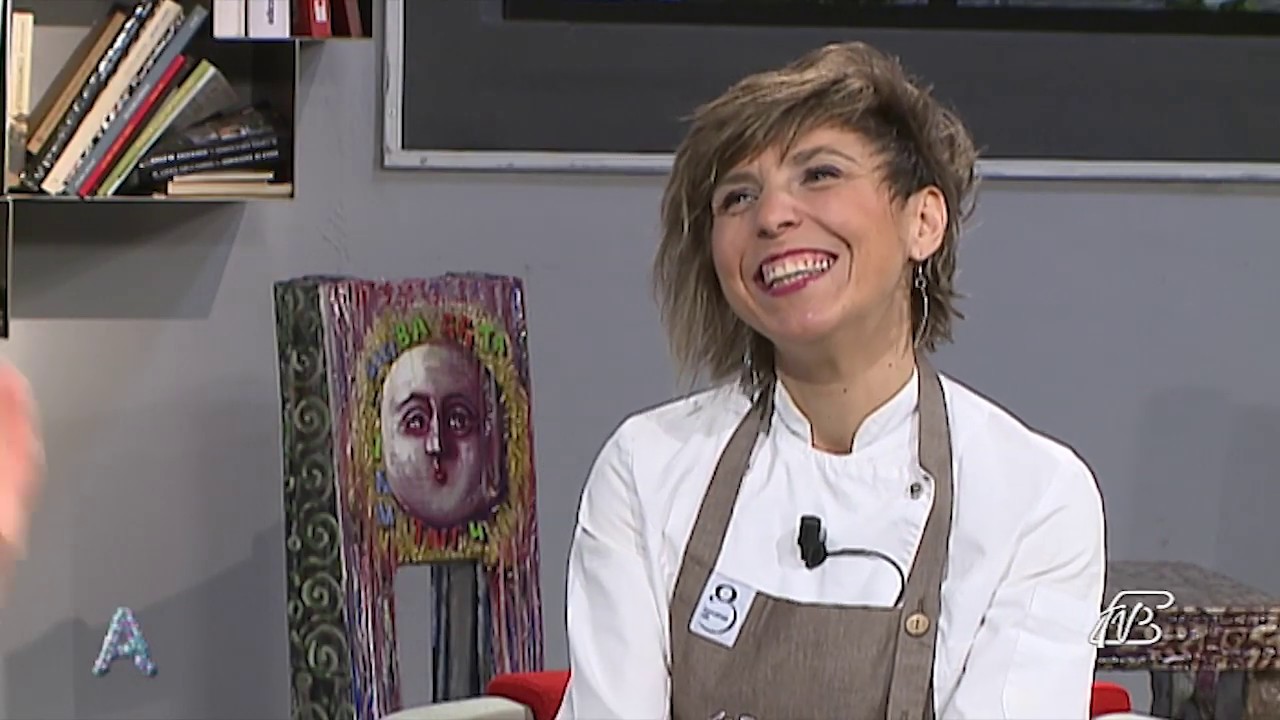 ANGOLI 22/1/2020: RICETTA INVERNALE VEGANA CON MARZIA RIVA - YouTube