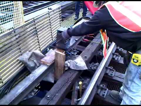 3RD RAIL CAD WELDING - YouTube