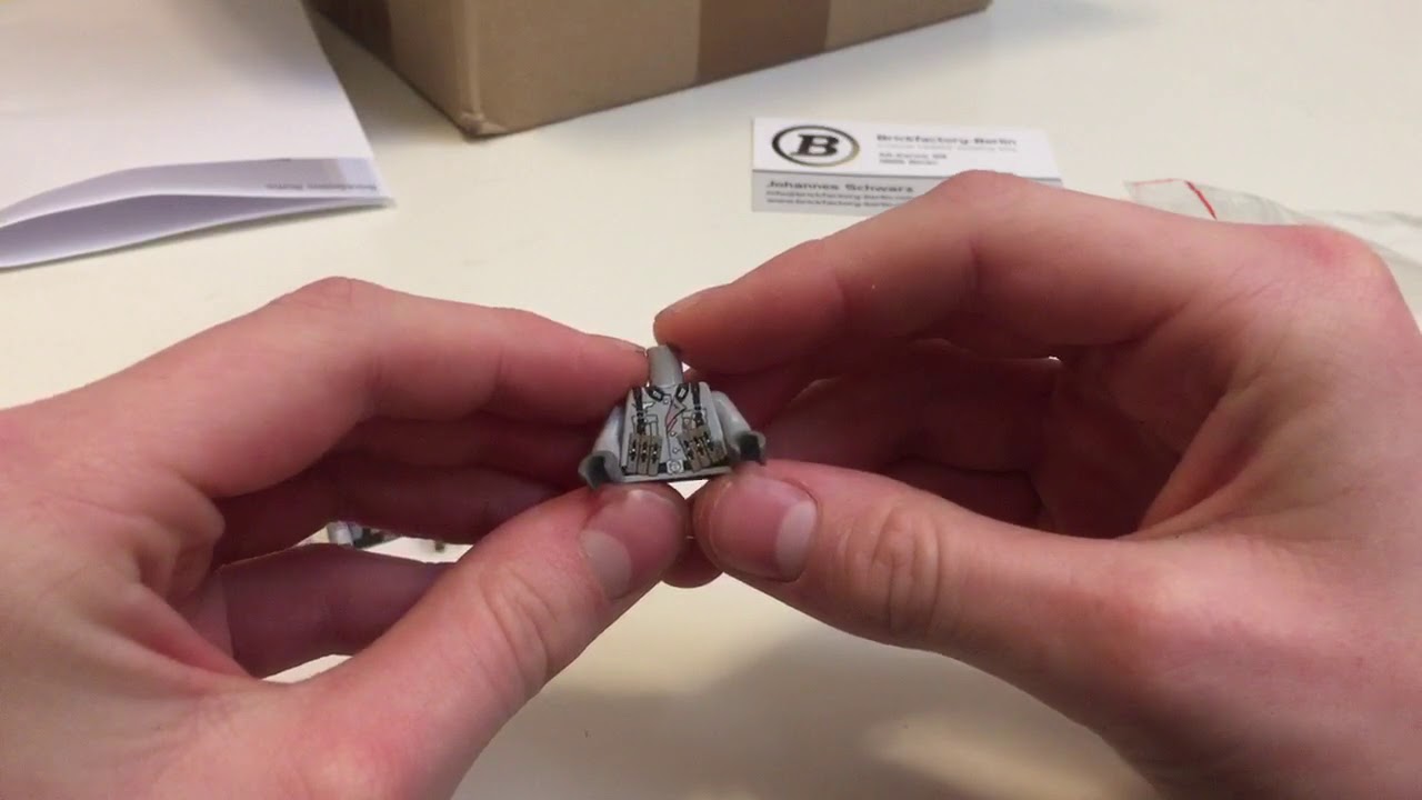 Brickfactory-Berlin Unboxing ,, deutsch“ - YouTube