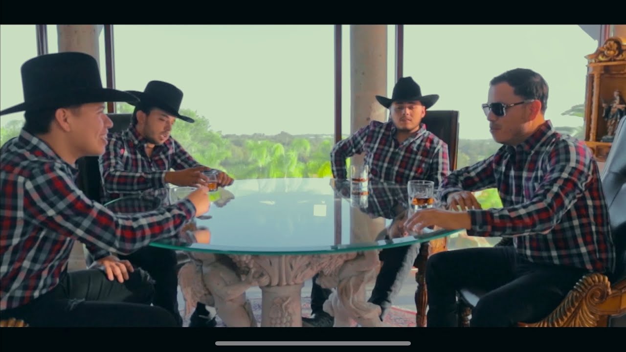 Los de la Pista -El Peri (Video Oficial) - YouTube