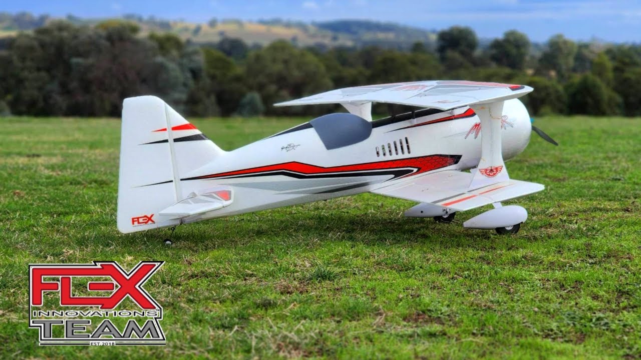 Strong Winds are a Breeze! Flex Innovations Mamba 10 G1 - YouTube