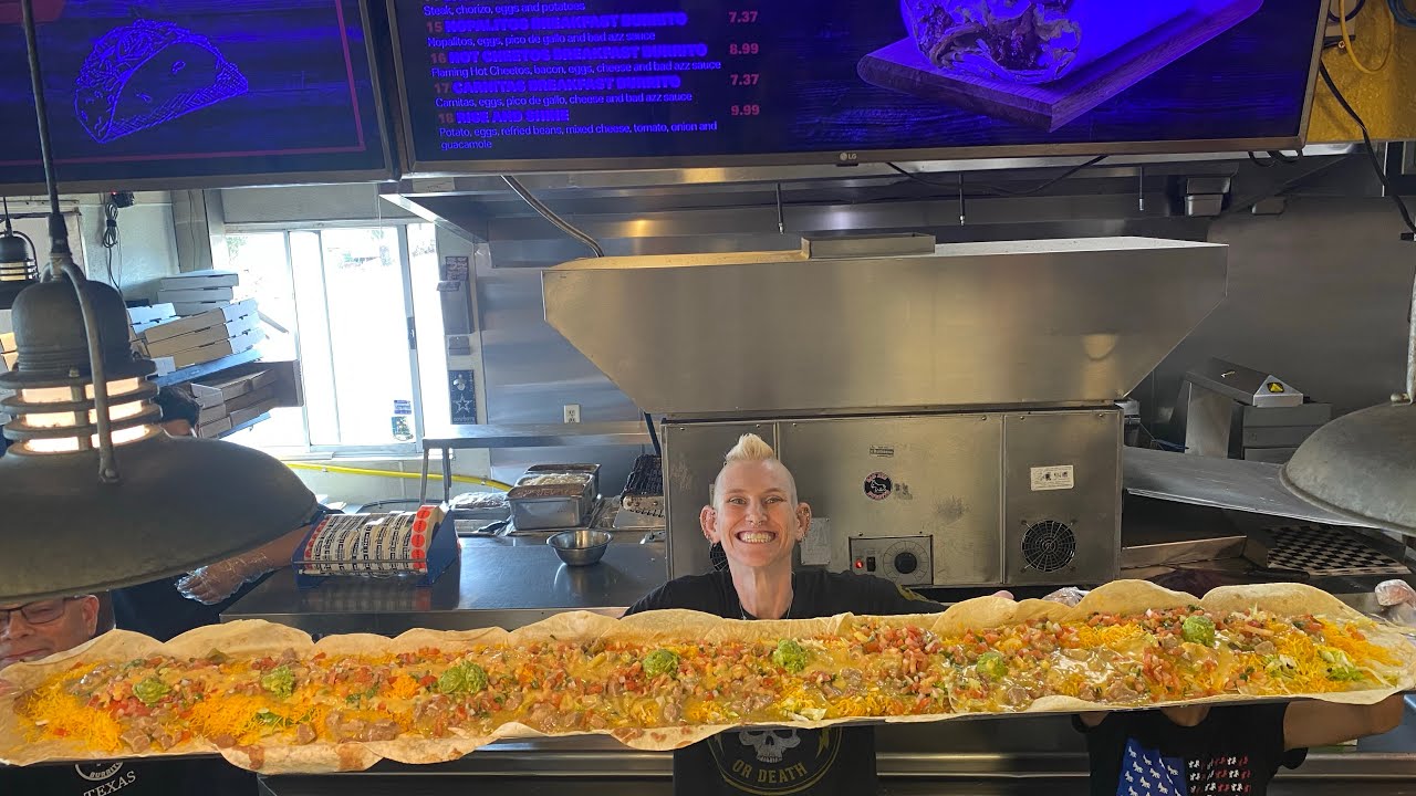 BAD AZZ BURRITO 15 LB BURRITO !! LIVE!!! - YouTube