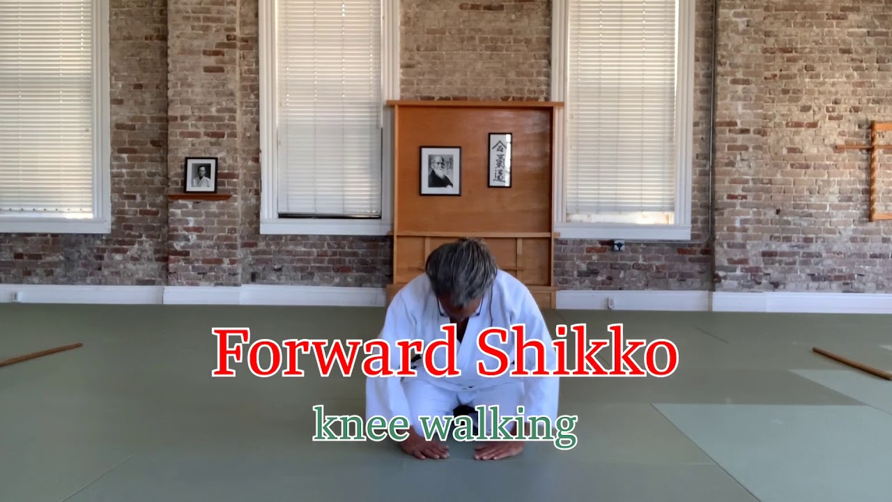 Forward Shikko - knee walking - YouTube