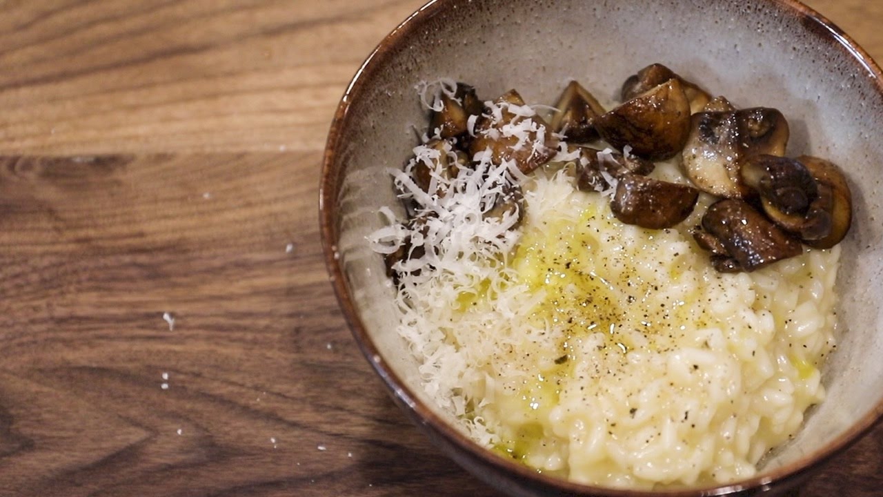 Klassisk risotto - så här gör du den - YouTube