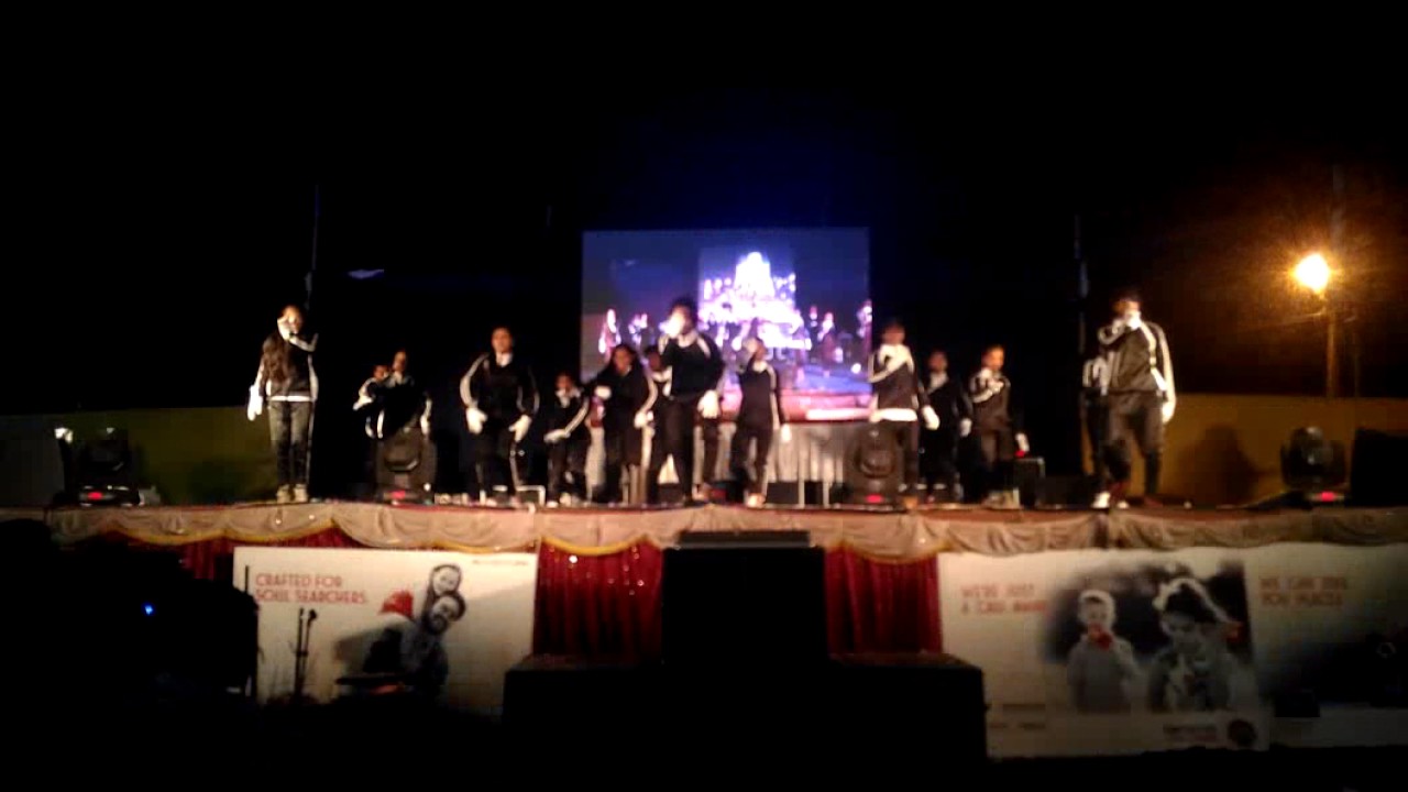 Zingaat - Official Full Video | Sairat | Akash Thosar & Rinku Rajguru ...