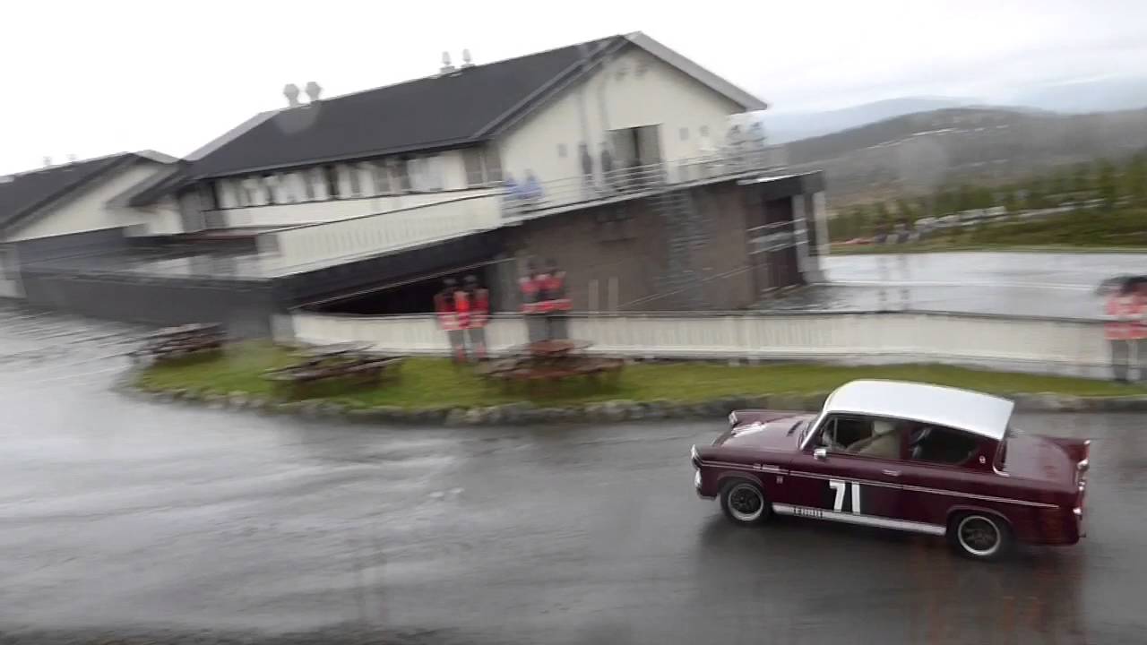 Ford Anglia Broadspeed - YouTube