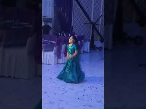 İnci Bala İnci rəqsi hamını heyran etdi