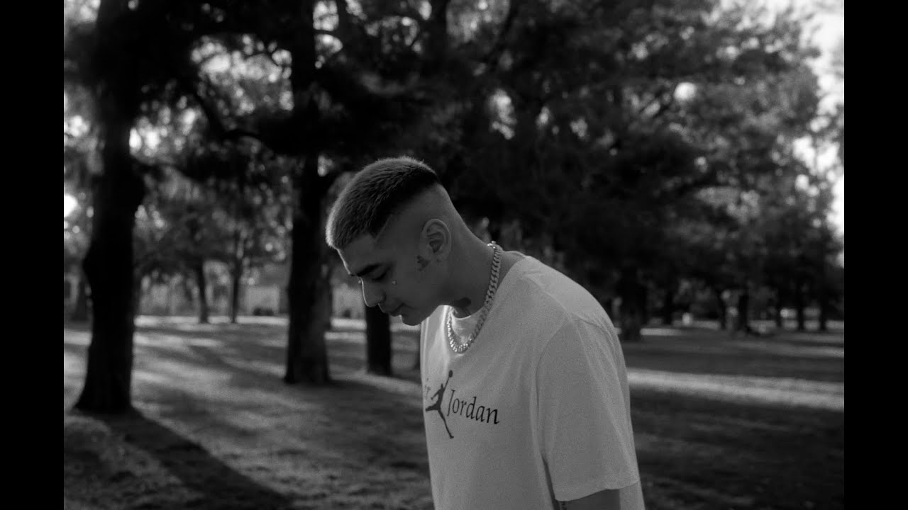 Kodigo - Es hoy (Video Oficial) - YouTube Music