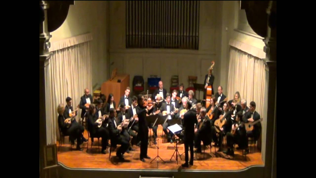 A. Vivaldi: dal concerto in la min. op. 3 n. 6. Cesare Zanetti, vl ...