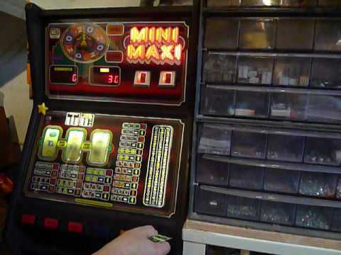 Mini Maxi Slot Machine - YouTube