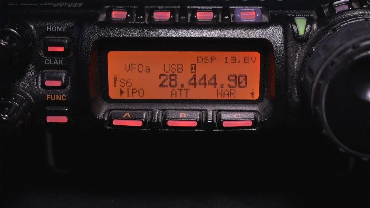 YAESU FT-857D Demostración - YouTube