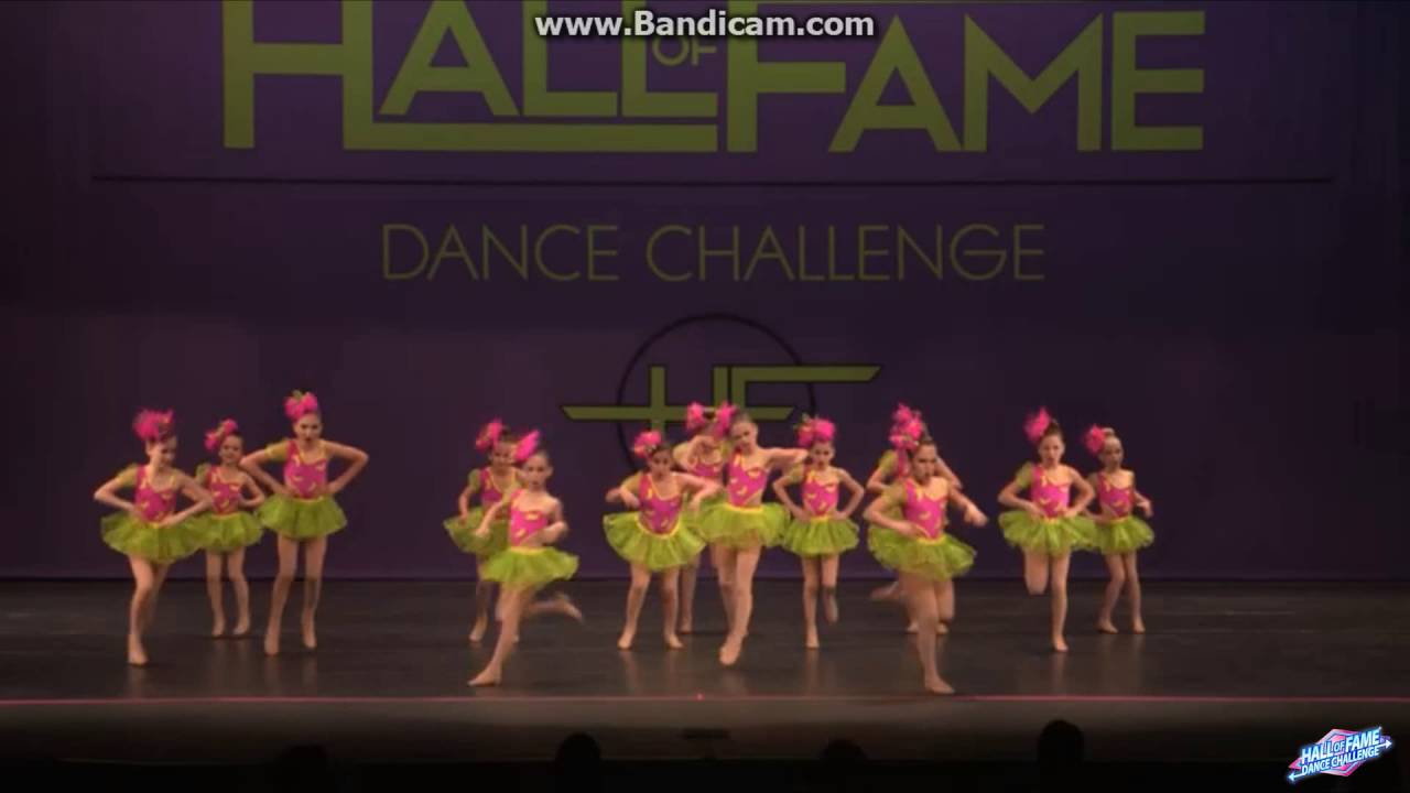 8 Count Dance Academy - Cabana Bananas - YouTube