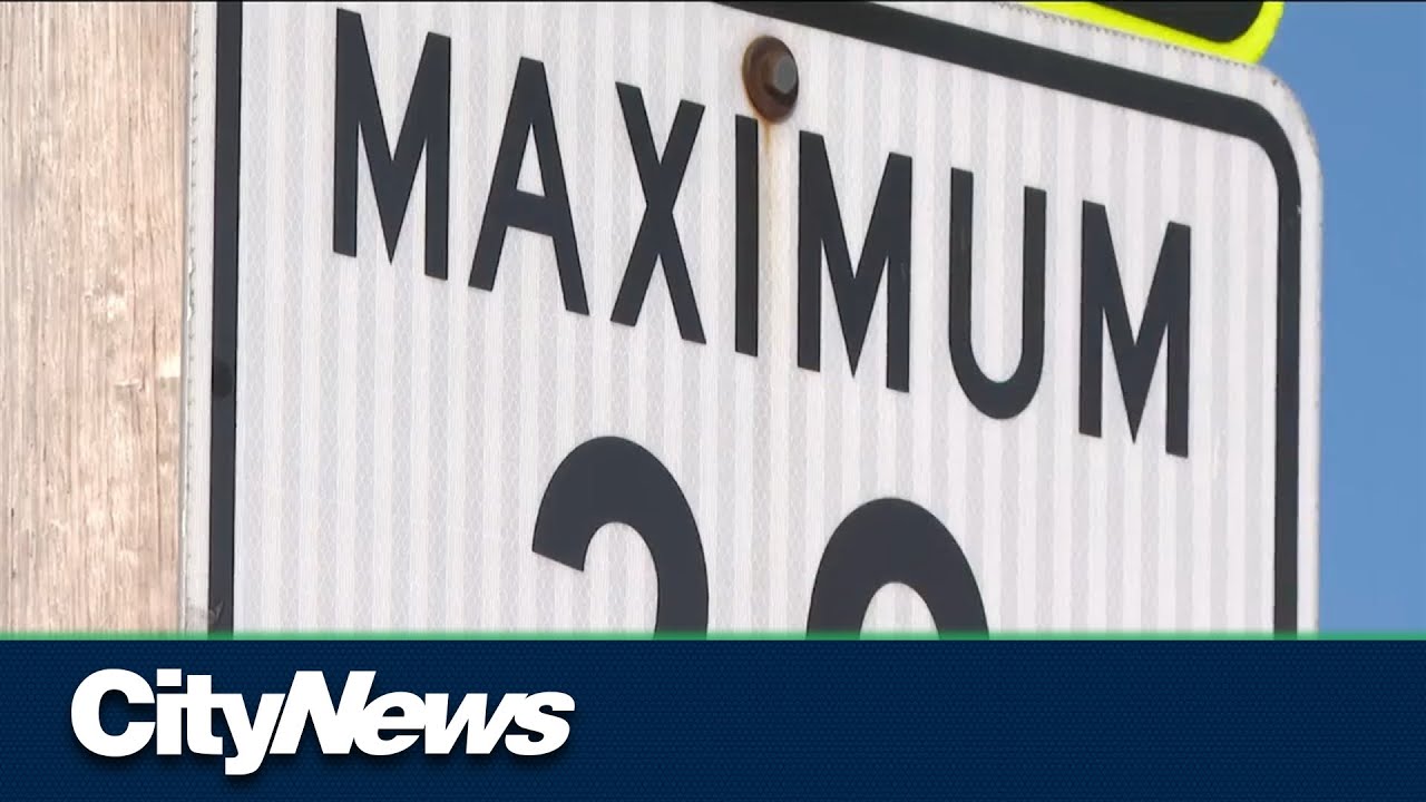 Pedestrian advocates call for speed limit reduction in Quebec - YouTube