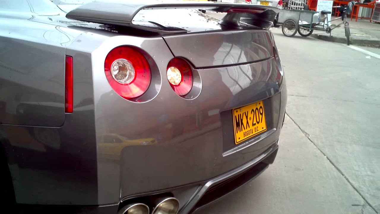 Nissan GTR bogota - colombia - YouTube