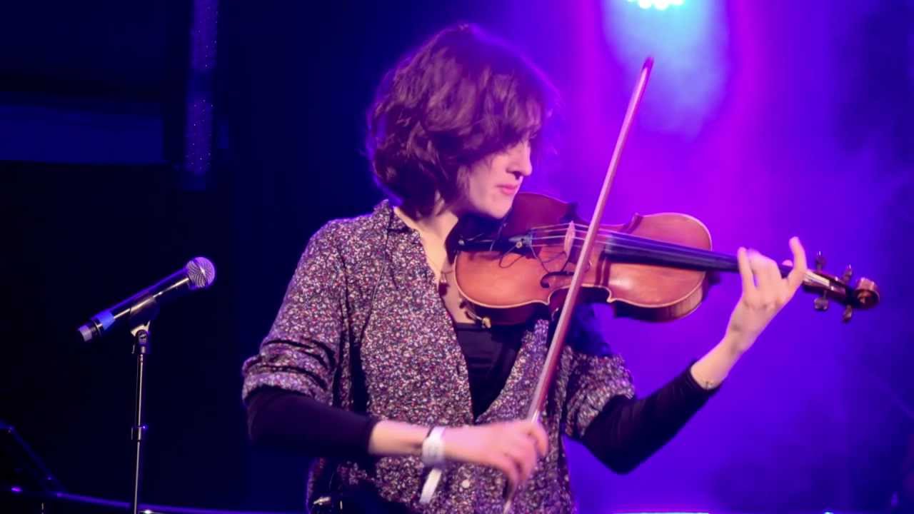 Fiona Monbet. Festival Django Reinhardt 2013. - YouTube