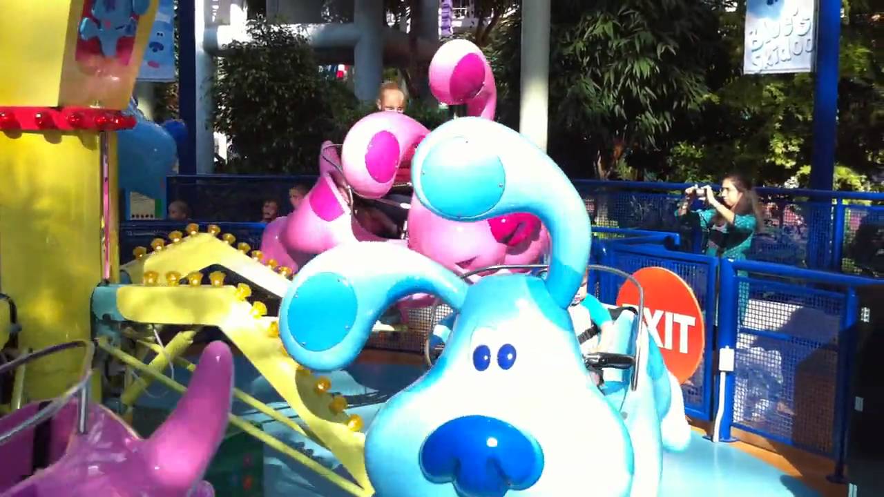 Ayden on Blues Clues ride. - YouTube