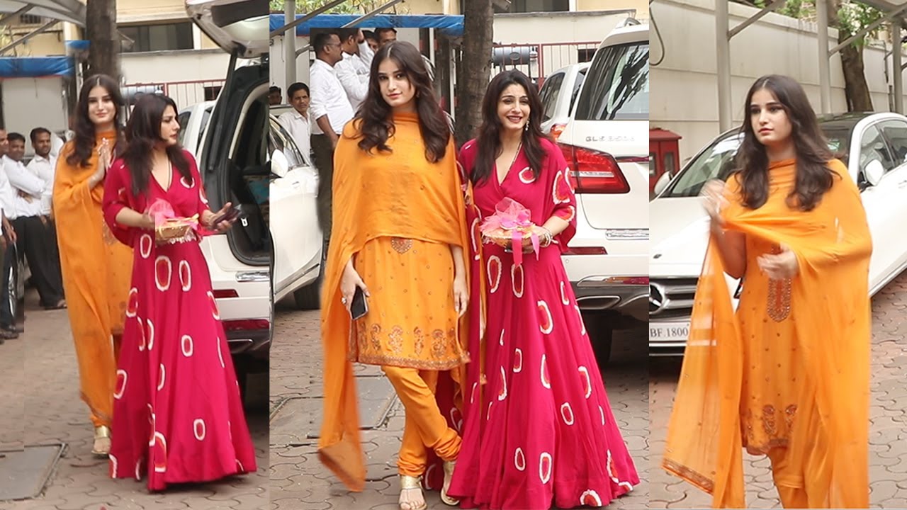 50yr Old Raveena Tandon With Her 17yr Old Alluring Daughter Rashi ...