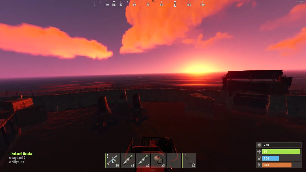 Finding a Box of Gp and half a box of rockets in a decayed Base ...